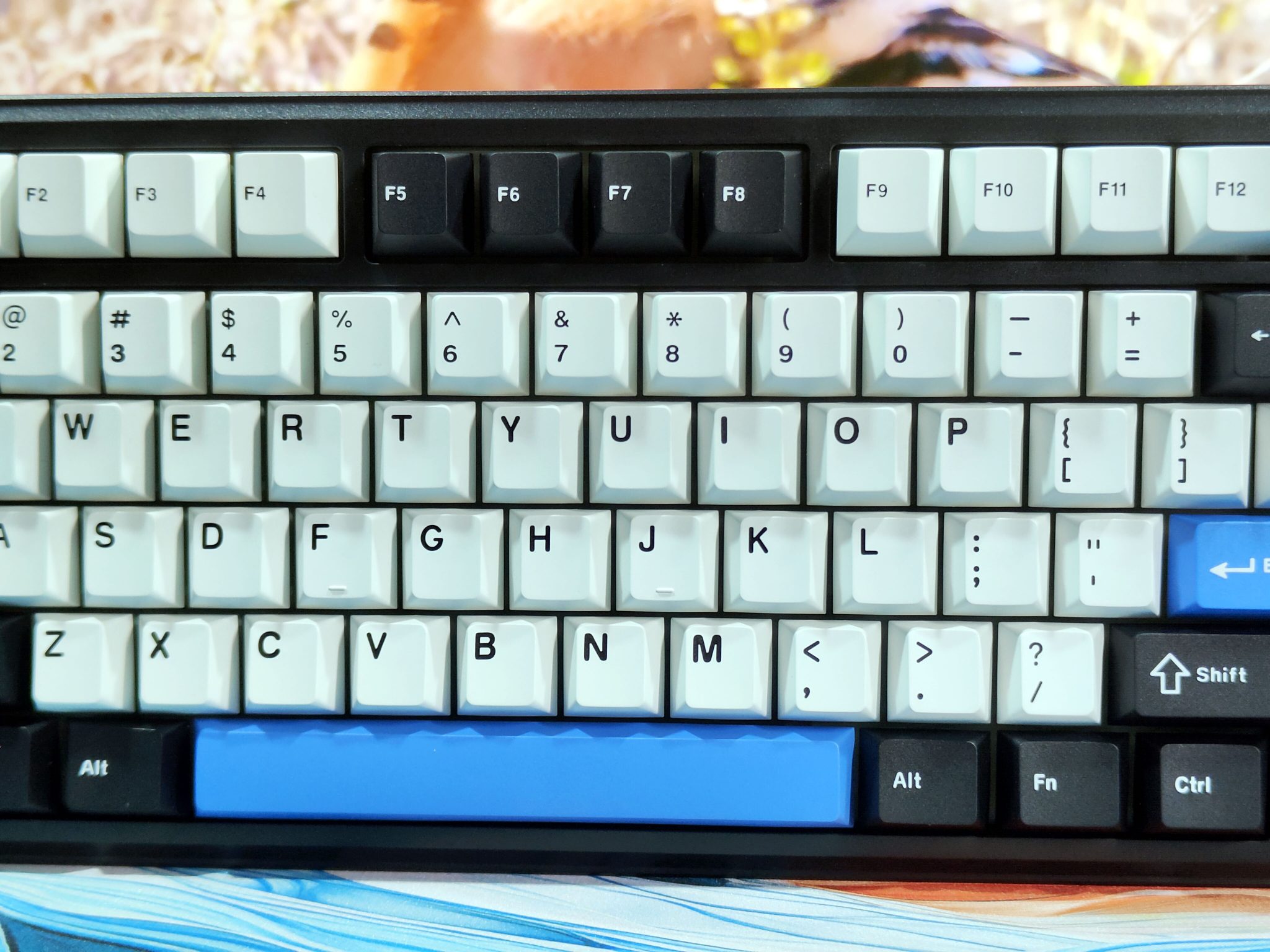 EPOMAKER TH85 Review: Balances Performance and Aesthetics